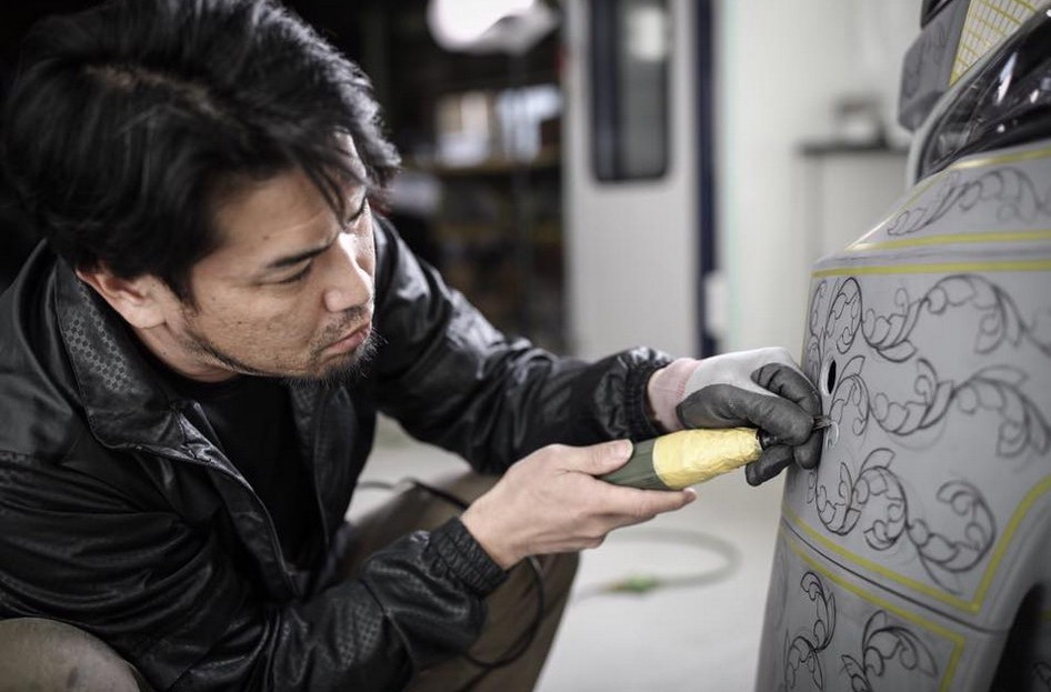 【休旅之霸】日本Kuhl Racing 銀雕特製，「至尊MPV」Alpha/Vellfire